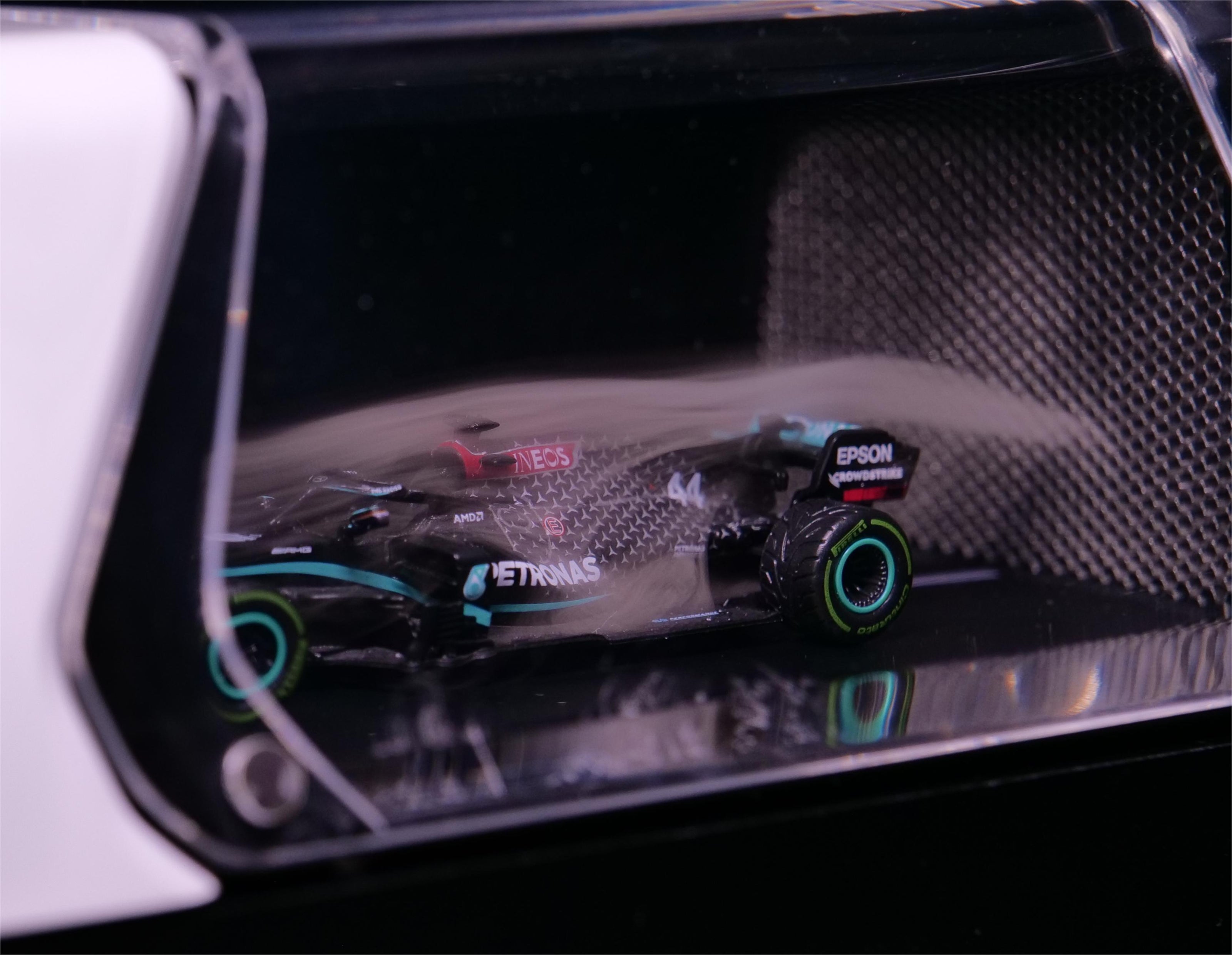 Windsible: Desktop Wind Tunnel for Your Diecast Cars Models Wind Tunne